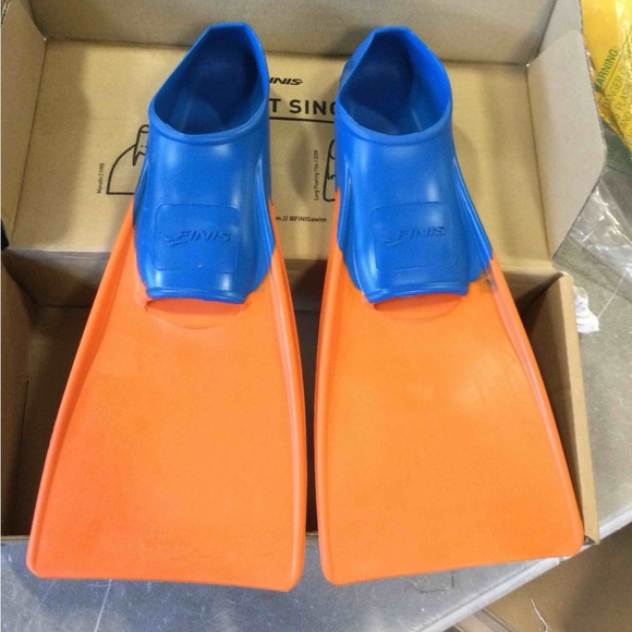 Other | Finis Long Floating Fins Flippers Check Size Chart For Correct ...